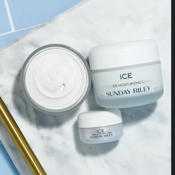 Sunday Riley | Skincare | Ice Sunday Riley Ceramide Moisturizing Cream ...